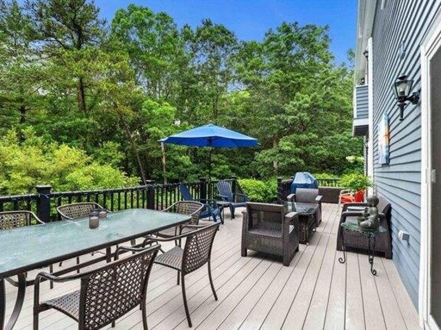 house with 3 bedroom, Gloucester MA ES104946546