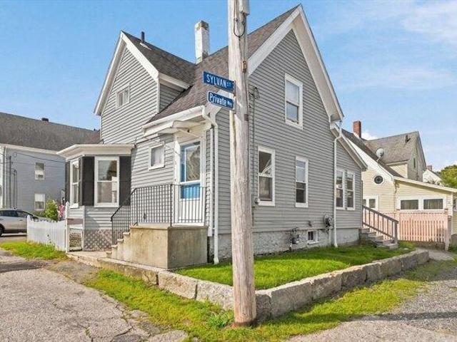 house with 3 bedroom, Gloucester MA ES105061528