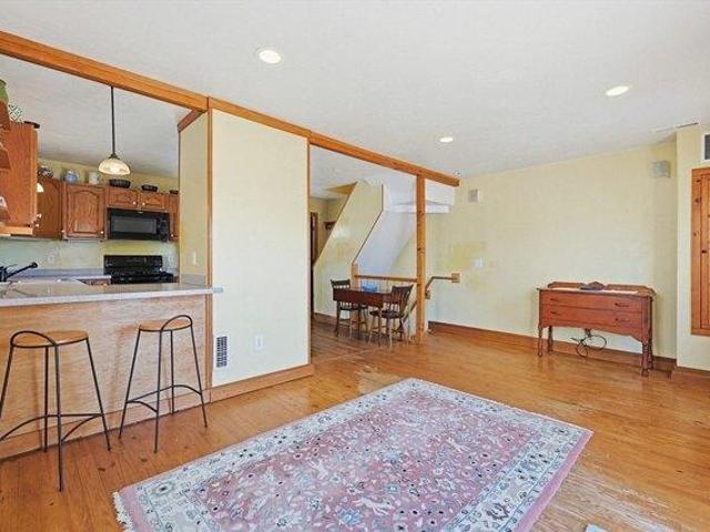 house with 3 bedroom, Gloucester MA ES103037725