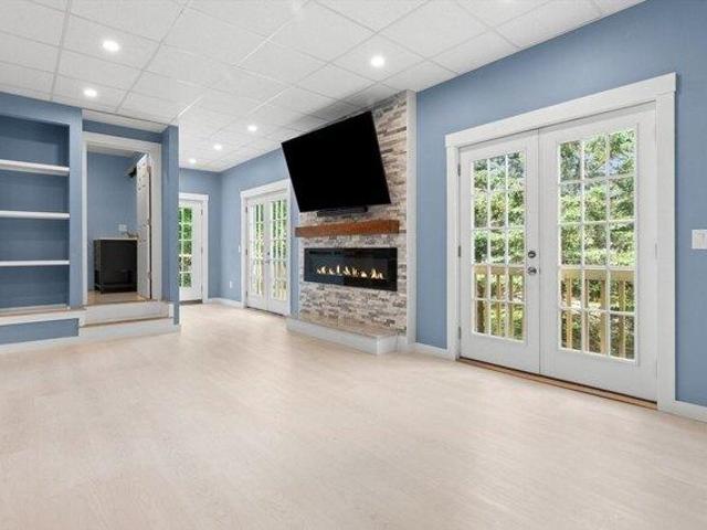 house with 3 bedroom, Gloucester MA ES103435122