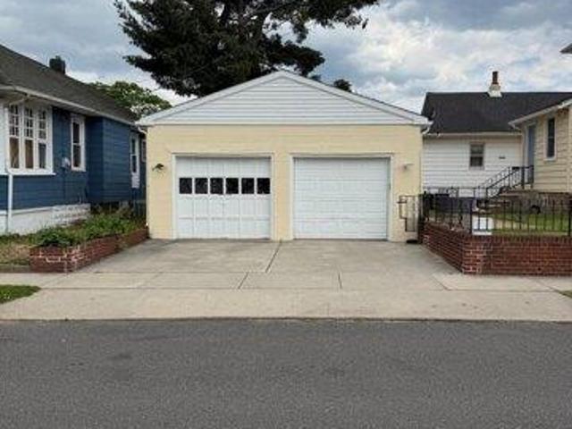 house with 3 bedroom, Gloucester City NJ DS102211616