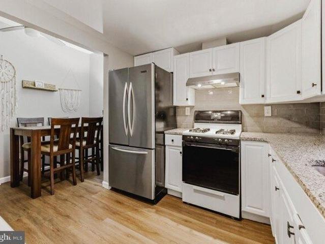 house with 3 bedroom, Gloucester City NJ DS102279673