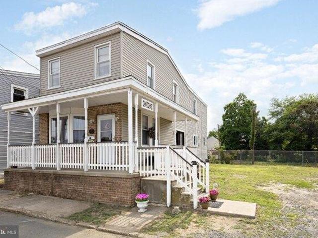 house with 3 bedroom, Gloucester City NJ DS103624999