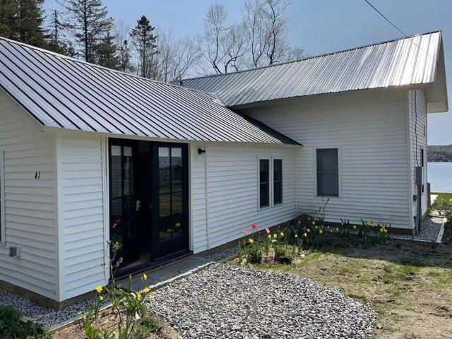 house with 3 bedroom, Glover VT DLS102283004