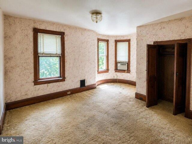 house with 3 bedroom, Glassboro NJ ES104870089