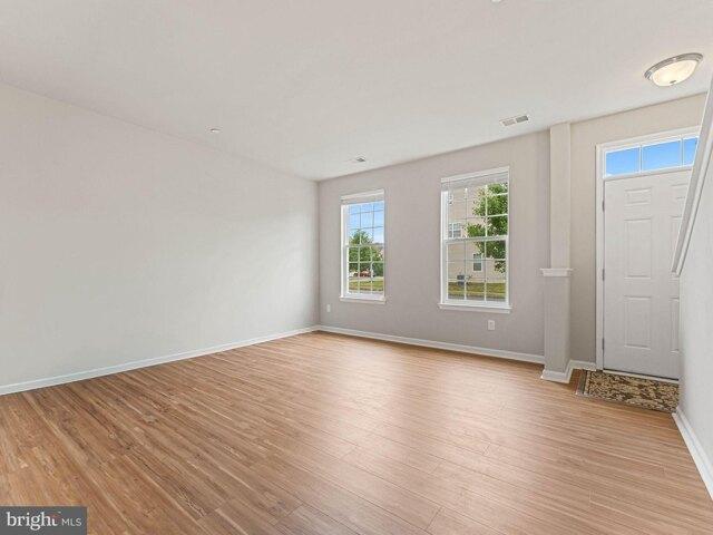 house with 3 bedroom, Glassboro NJ ES105156881