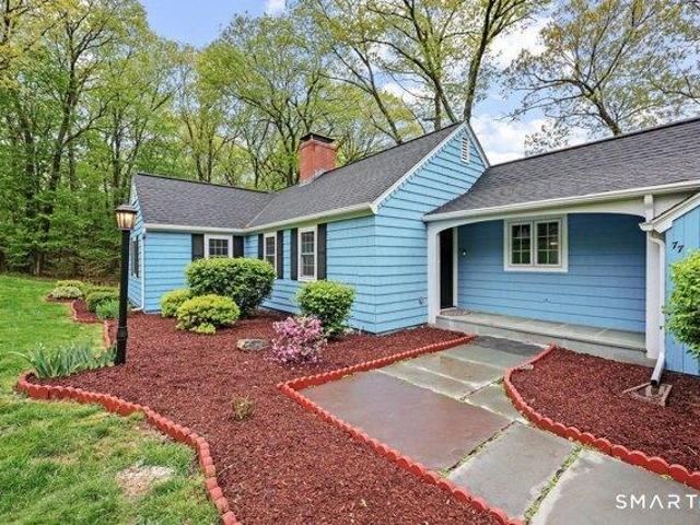 house with 3 bedroom, Glastonbury CT DLS103100722