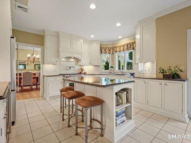 house with 3 bedroom, Glastonbury CT DS102778601