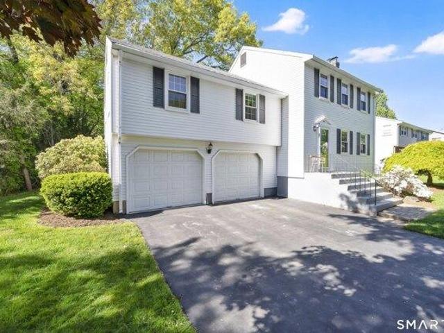 house with 3 bedroom, Glastonbury CT DS103160346