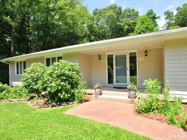 house with 3 bedroom, Glastonbury CT DS104041939