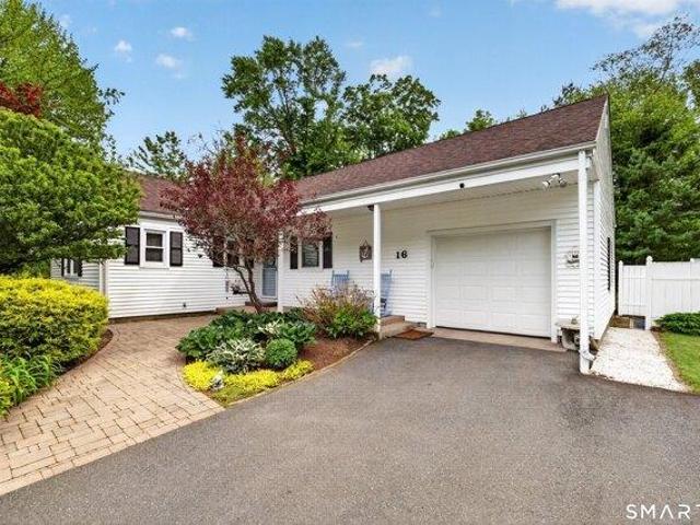 house with 3 bedroom, Glastonbury CT ES104515155