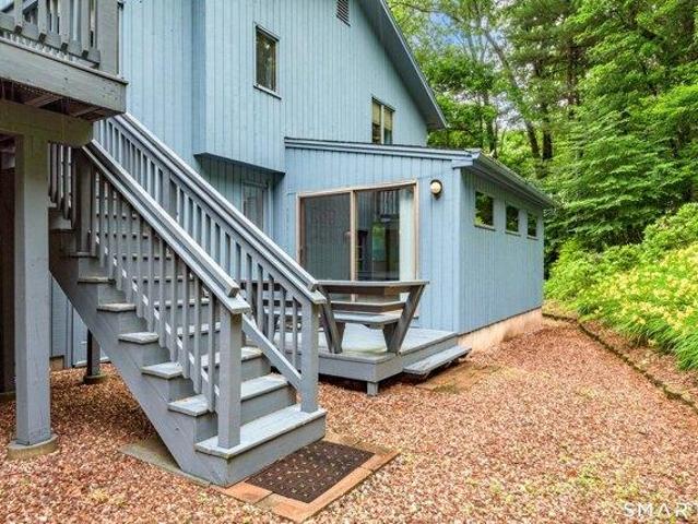house with 3 bedroom, Glastonbury CT ES104788857