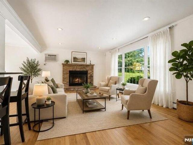 house with 3 bedroom, Glen Rock NJ ES104922054