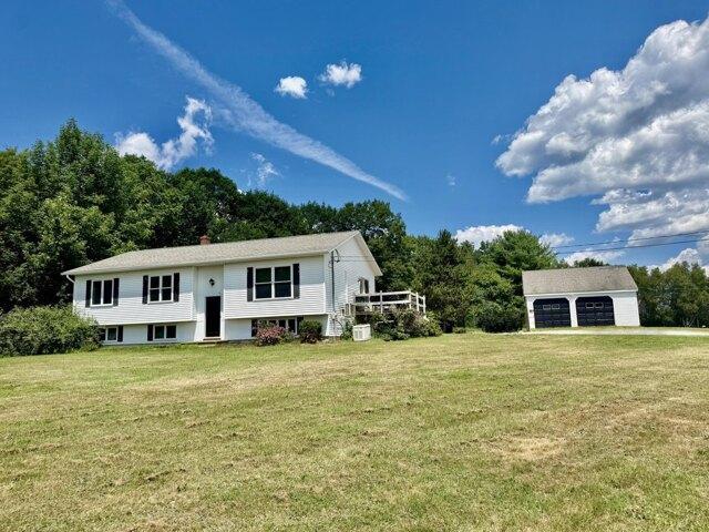 house with 3 bedroom, Glenburn ME DS104375258