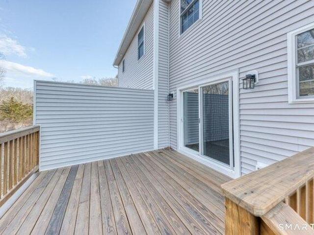 house with 3 bedroom, Groton CT DS102528281