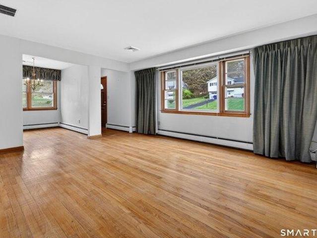 house with 3 bedroom, Groton CT DS102707840