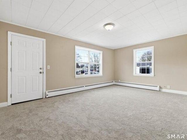house with 3 bedroom, Groton CT DS102026543