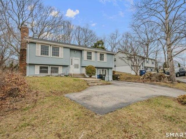 house with 3 bedroom, Groton CT DS102315368