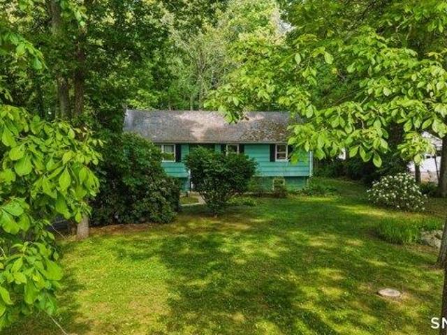 house with 3 bedroom, Groton CT DS103966433