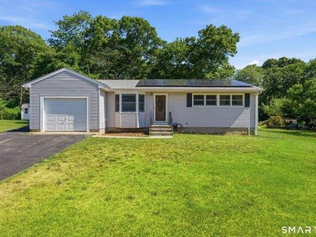 house with 3 bedroom, Groton CT DS104112366