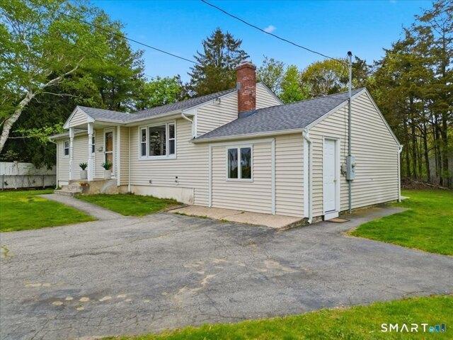 house with 3 bedroom, Groton CT ES103162667