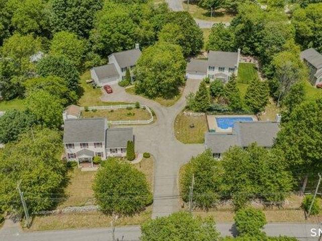 house with 3 bedroom, Groton CT ES103185791