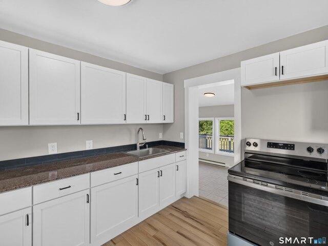 house with 3 bedroom, Groton CT ES104332882