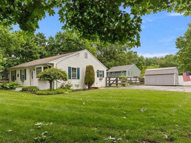 house with 3 bedroom, Groveland MA DS103497899