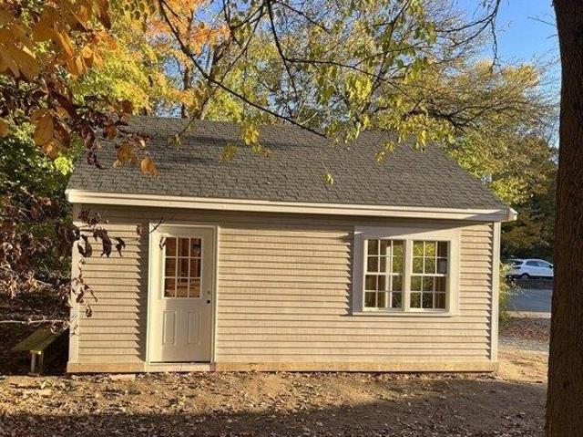 house with 3 bedroom, Groveland MA ES105079668