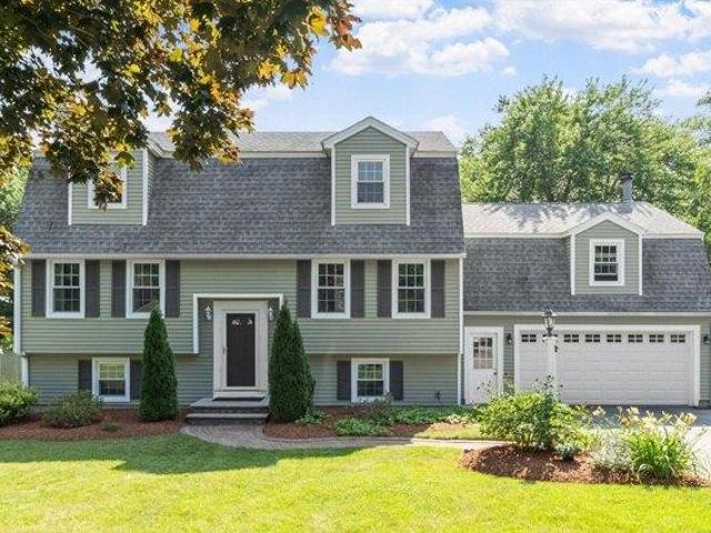 house with 3 bedroom, Groveland MA ES105081031