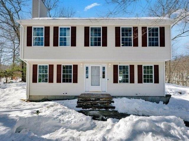 house with 3 bedroom, Grafton MA DLS102959896