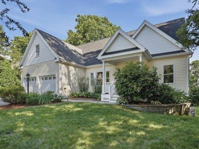 house with 3 bedroom, Grafton MA DS104151161