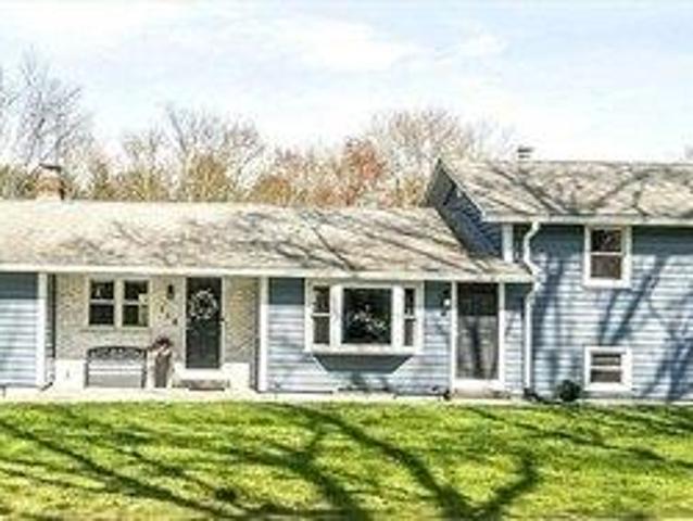 house with 3 bedroom, Grafton MA DS104411383
