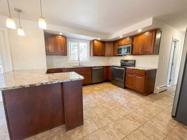 house with 3 bedroom, Grafton MA DS102447419