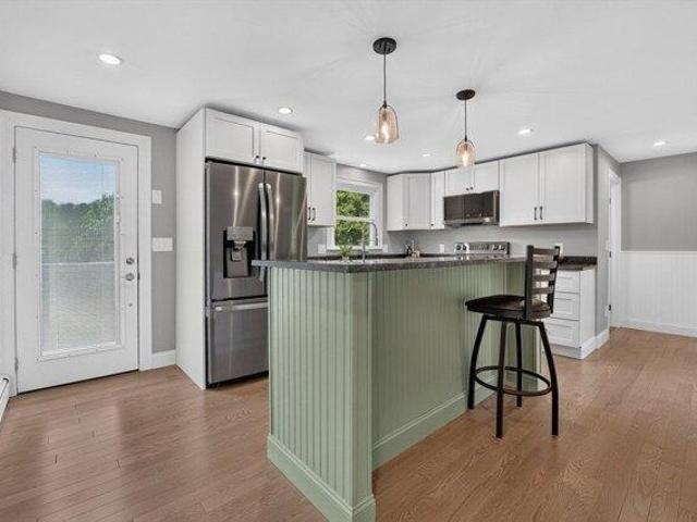 house with 3 bedroom, Grafton MA DS103966421