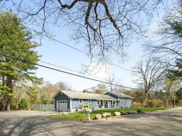house with 3 bedroom, Grafton MA ES104045707