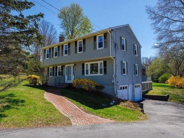 house with 3 bedroom, Grafton MA ES102922411