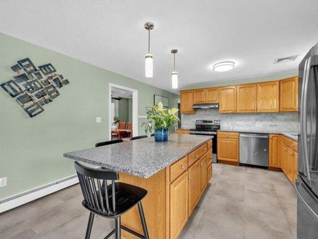 house with 3 bedroom, Grafton MA ES103498066