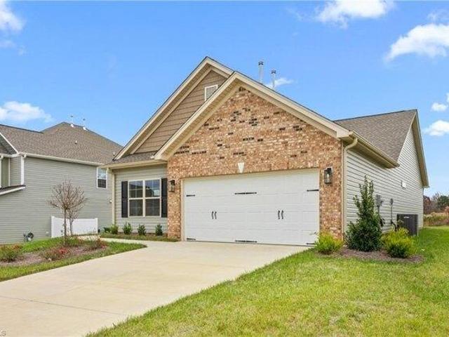 house with 3 bedroom, Graham NC ES104898139