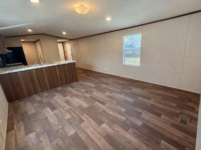 house with 3 bedroom, Graham NC ES104909375