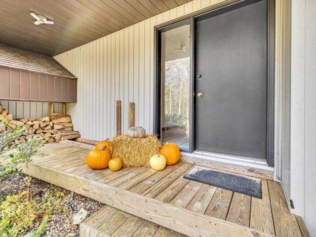 house with 3 bedroom, Granby CT DS102213189