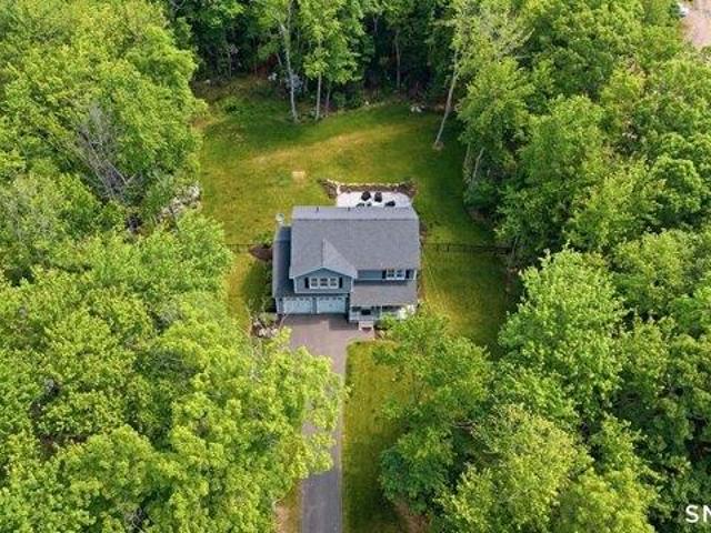 house with 3 bedroom, Granby CT ES103431830