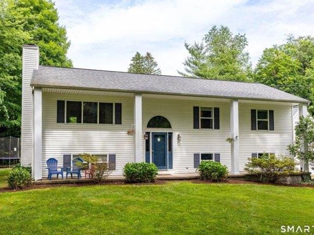 house with 3 bedroom, Granby CT ES103930334