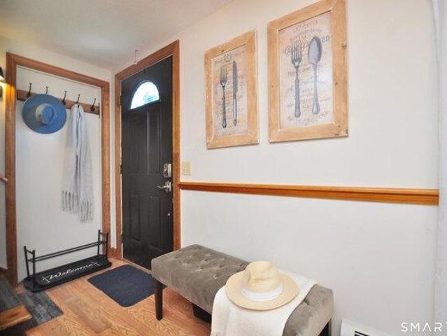 house with 3 bedroom, Granby CT ES104114386