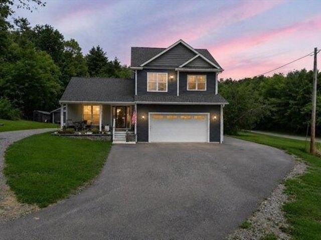 house with 3 bedroom, Granby MA DS103224561