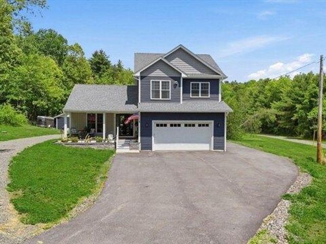 house with 3 bedroom, Granby MA ES103224561