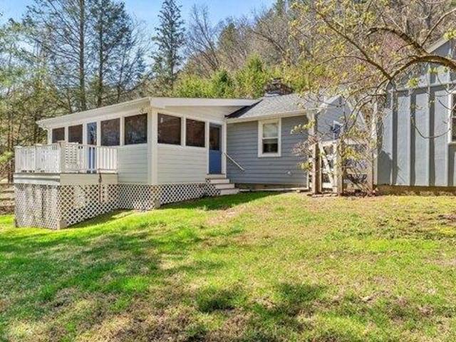house with 3 bedroom, Great Barrington MA DLS102959763