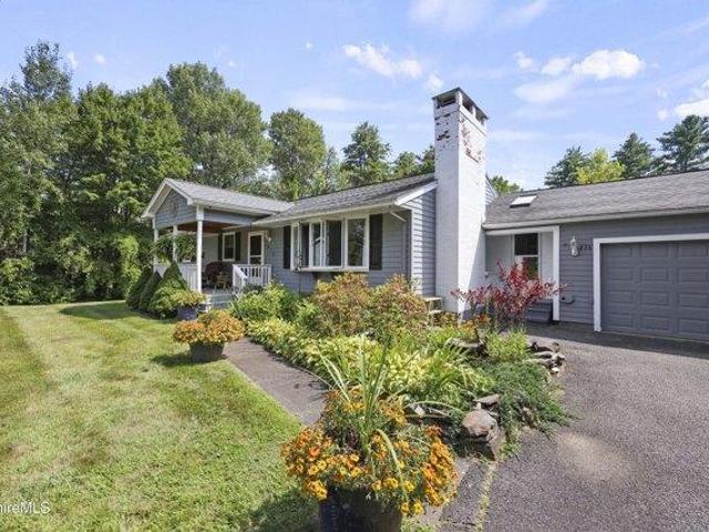 house with 3 bedroom, Great Barrington MA DS102859765