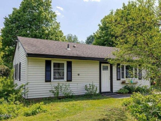house with 3 bedroom, Great Barrington MA DS103774497