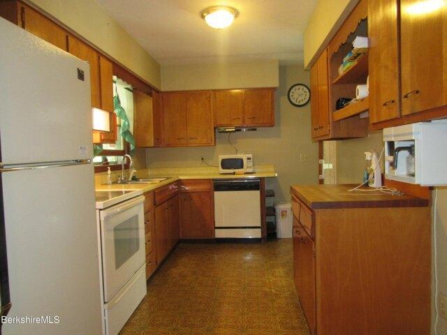 house with 3 bedroom, Great Barrington MA ES104264450